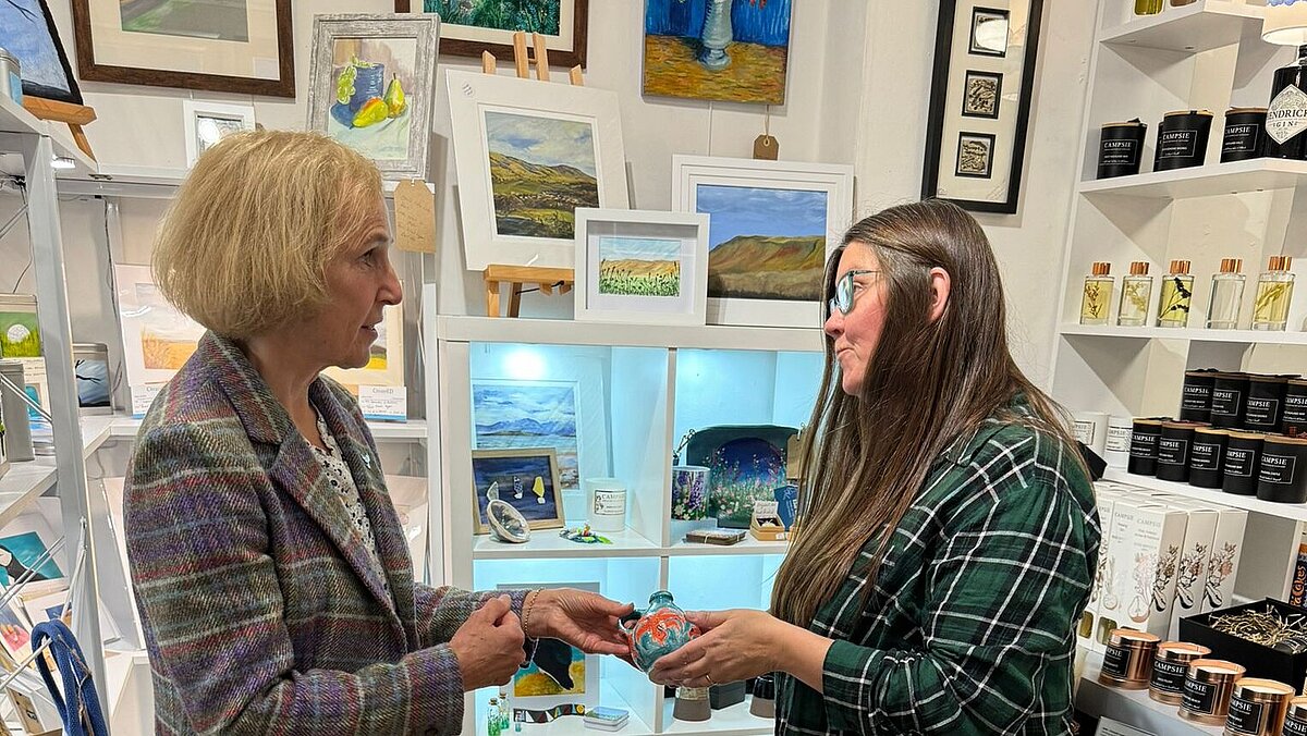 Susan Murray Urges Chancellor to Scrap “Job Tax” - East Dunbartonshire ...